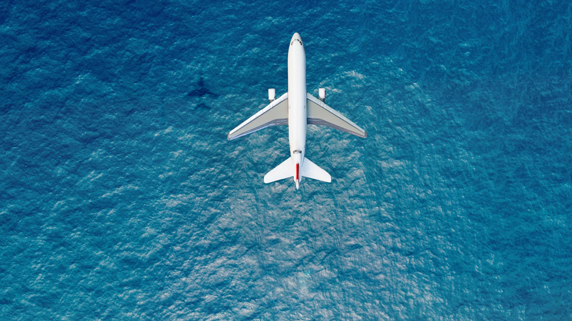 How Do Airplanes Communicate When Flying Over the Ocean?